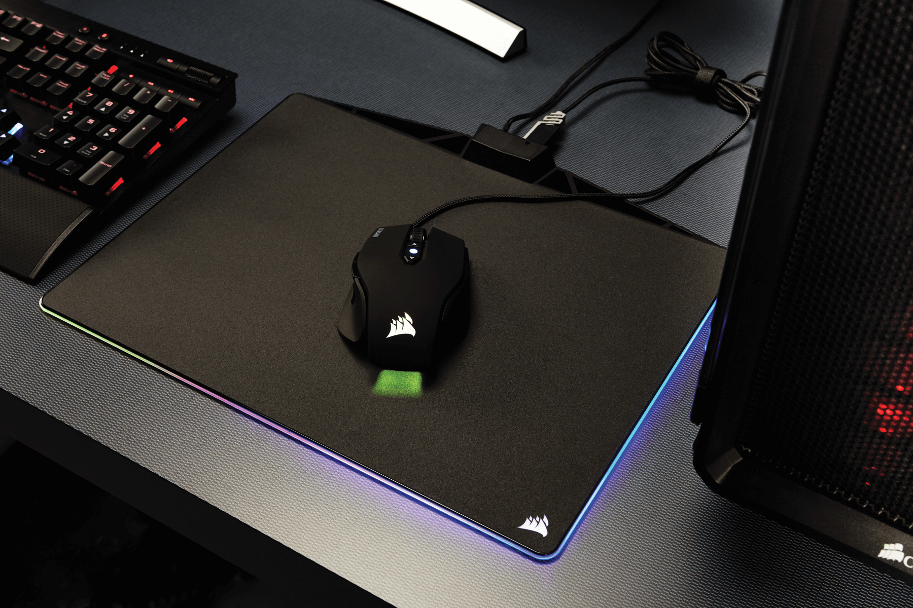 Corsair MM800 RGB POLARIS Gaming mouse pad Black